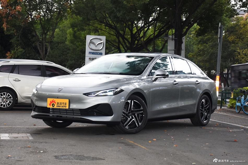 【荣威2025款荣威D7 DMH 125km 富道版】报价_参数_图片 – 新浪汽车