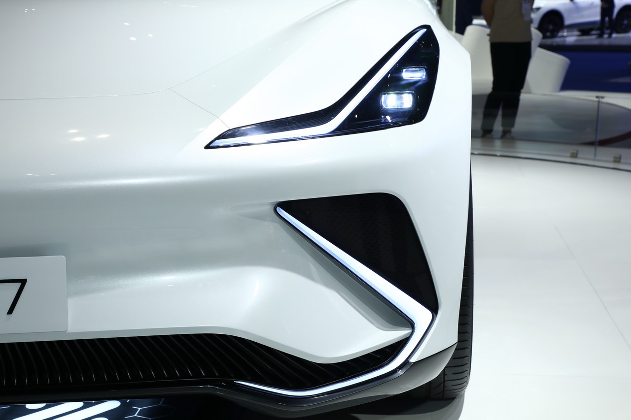 【智己LS7图片】智己LS7图片大全 -新浪汽车