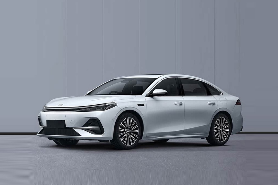 【吉利银河2025款银河A7 EM-i 150km 探索+版】报价_参数_图片 – 新浪汽车